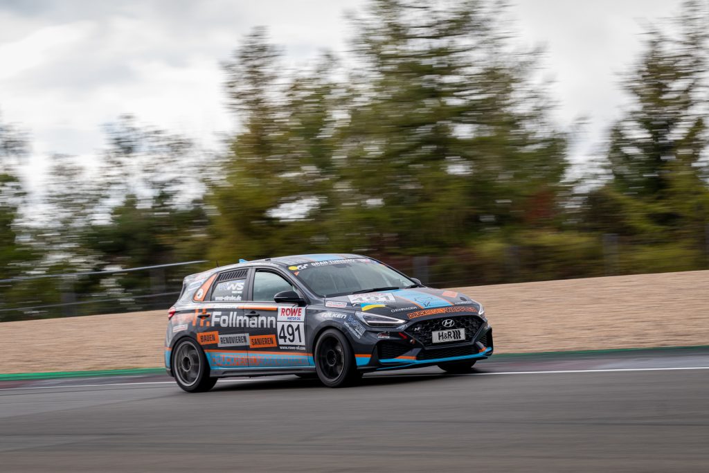 12 Stunden Rennen am Nürburgring trotz Ausfall für Mertens Motorsport ...