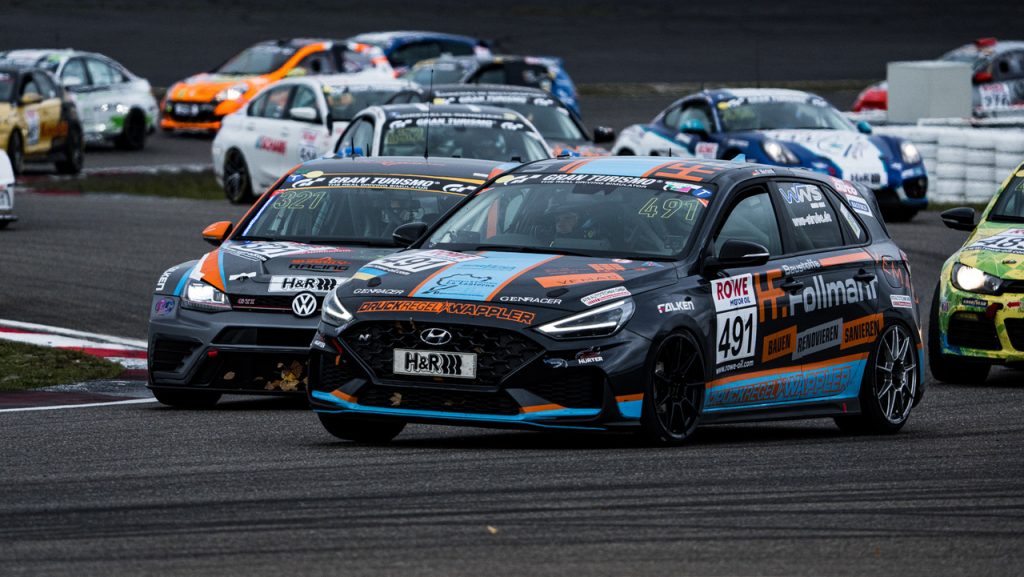 Daniel Mertens feiert als Einzelkämpfer Platz zwei der Klasse mit dem ...